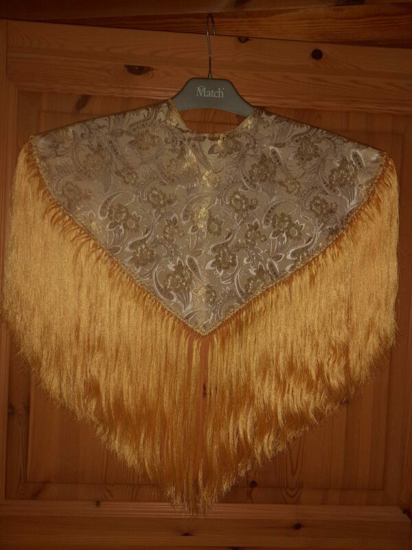 Gullfarget formsydd samisk sjal med gule frynser,strls. M. – siliam